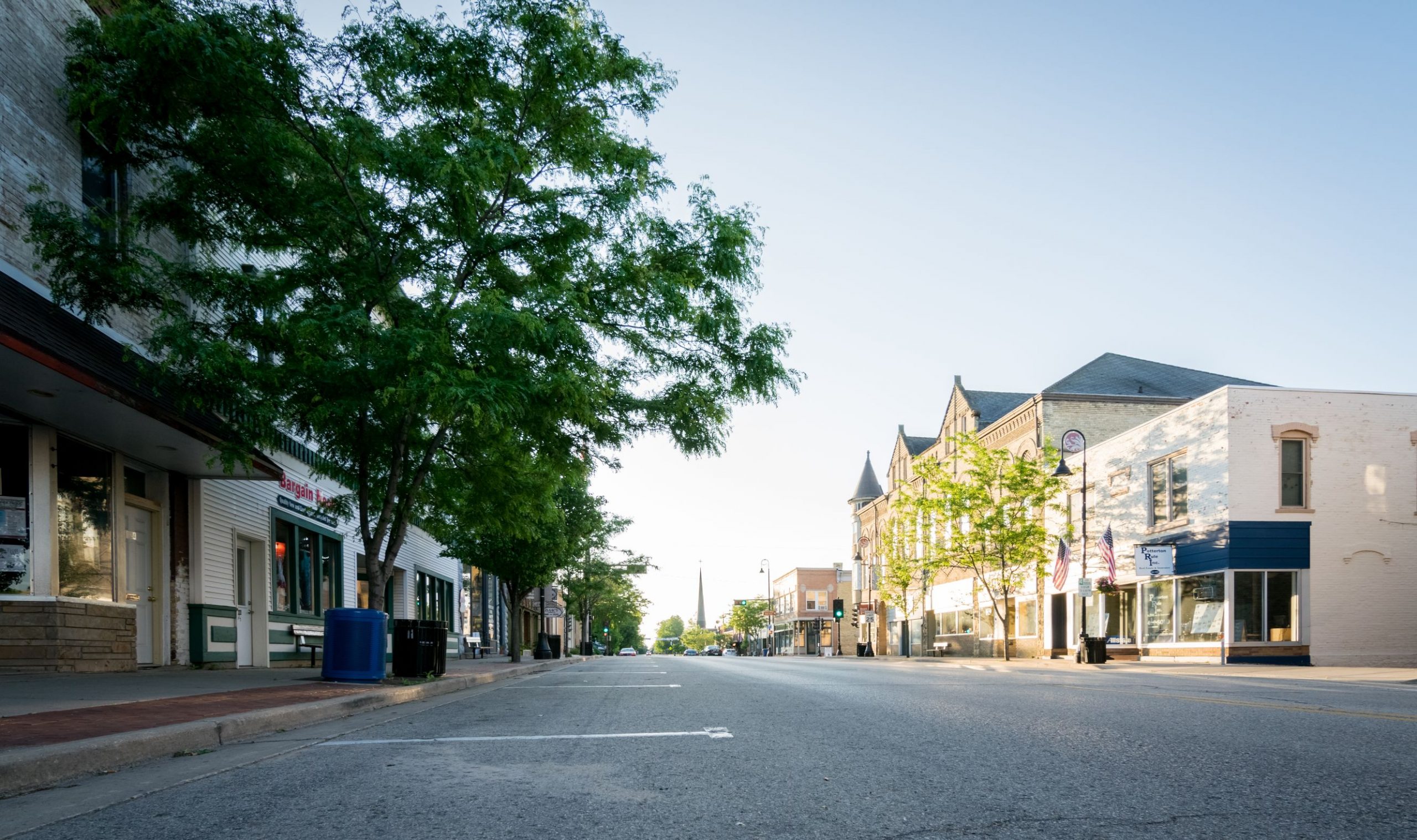 5 Reasons You’ll Fall in Love with Mount Horeb | trollway.com